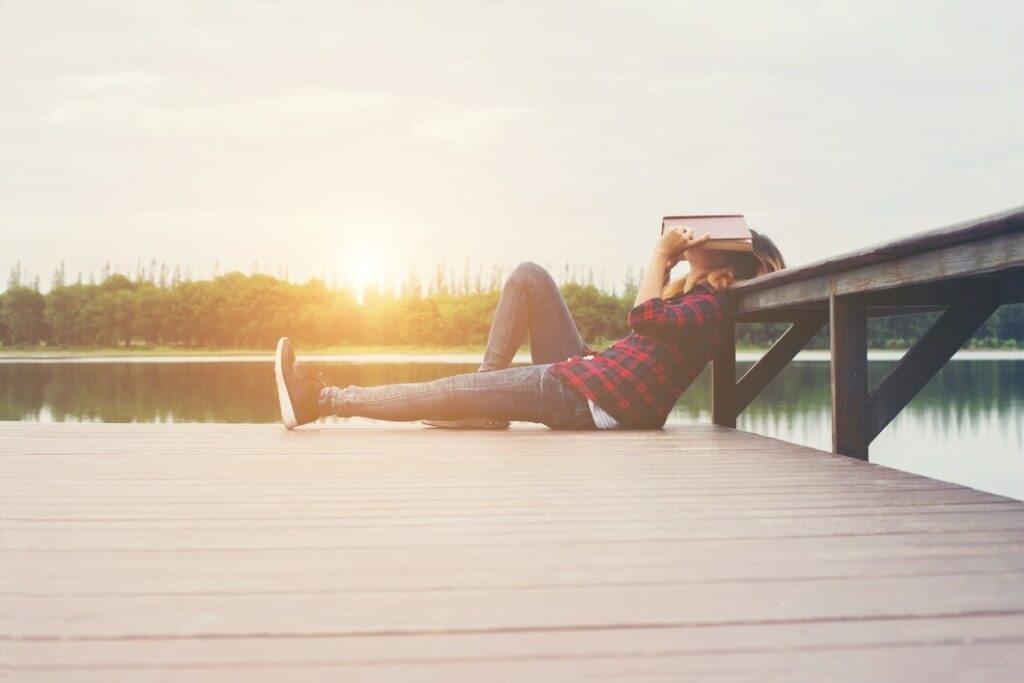 What Is Escapism in Psychology [2025]:10 Fascinating Insights